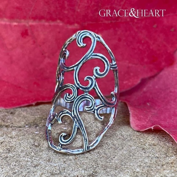Grace & Heart | Jewelry | Grace Heart Trellis Ring 8 | Poshmark